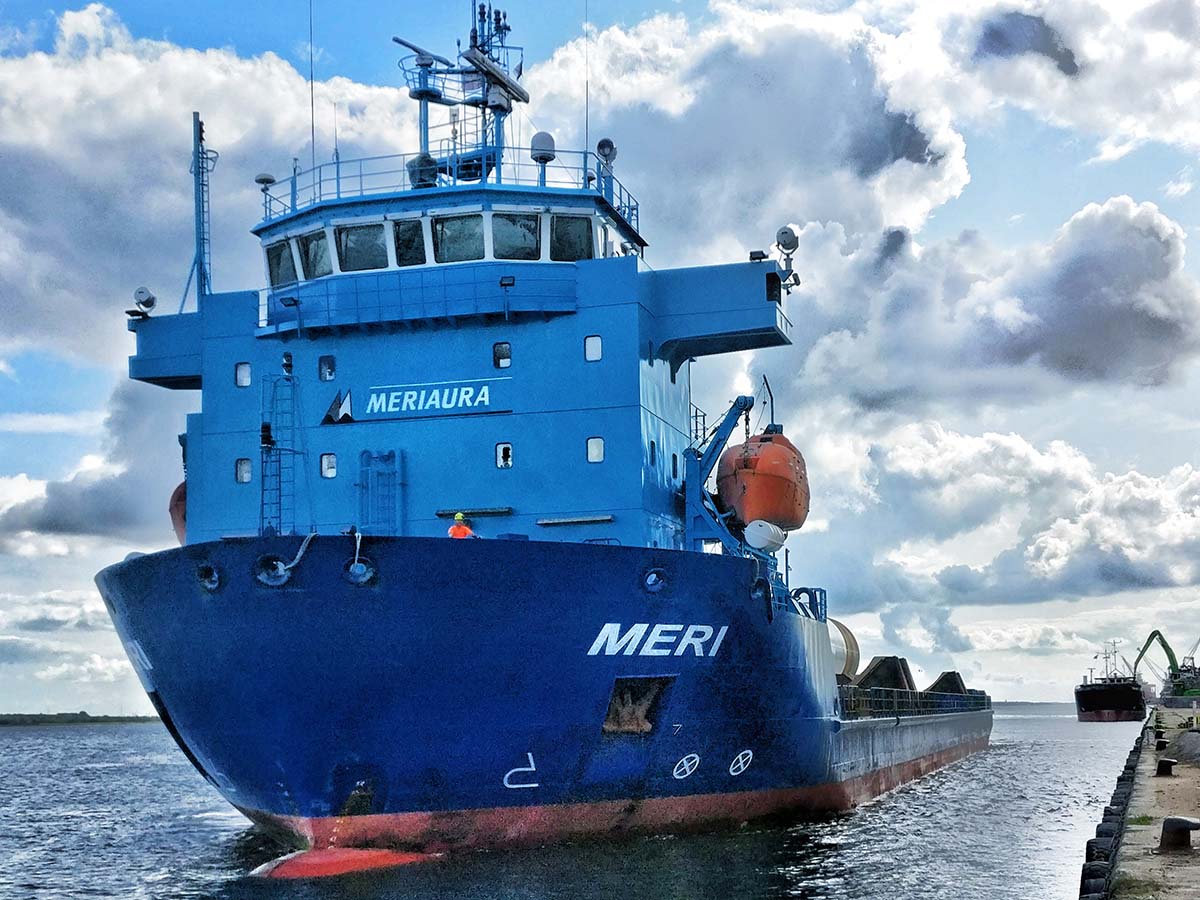 M/S Meri onnettomuudessa Kielin kanavassa - Meriaura